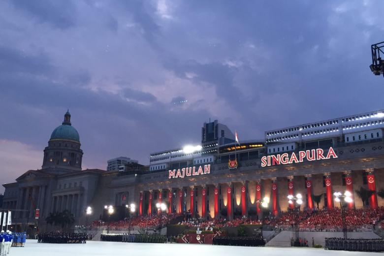 Singaporeans celebrate 50th National Day with nostalgic and touching ...