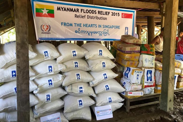 Singapore humanitarian NGO Mercy Relief distributes food aid to flood ...