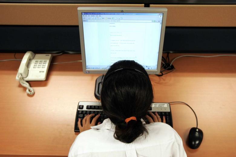 Extra screen time drags down teenagers' exam results by two grades ...