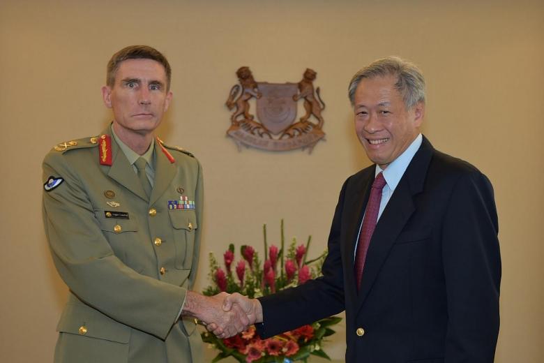 Australian Chief of Army Lt-Gen Angus Campbell visits Singapore | The ...