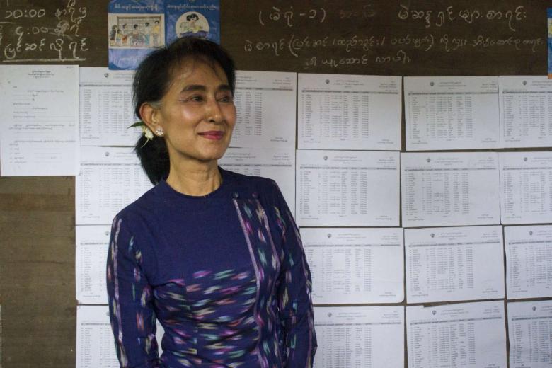 Myanmar's army chief says he would welcome female president; Suu Kyi ...