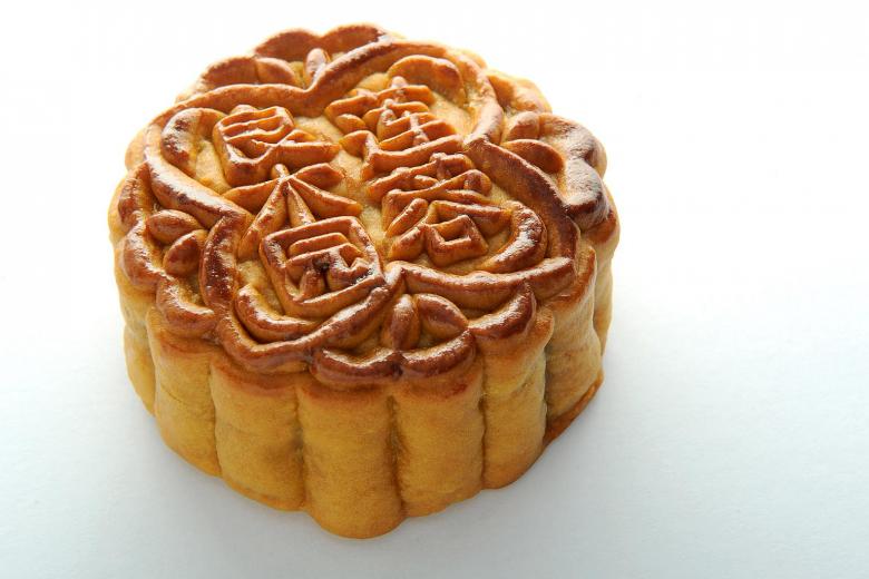From The Straits Times Archives 1 Mooncake 975 Calories The From The Straits Times Archives 1 Mooncake 975 Calories The