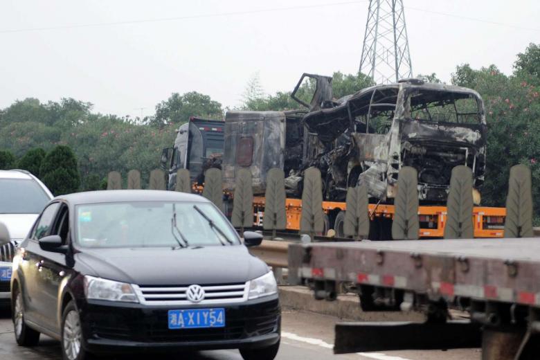 At least 21 dead in China road crash | The Straits Times