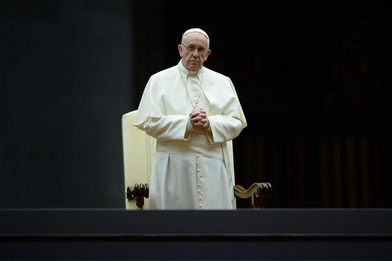 Pope Francis defends appointment of bishop accused of protecting priest ...