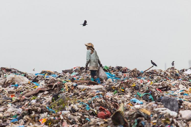 No time to waste: Dealing with Yangon's trash problem | The Straits Times