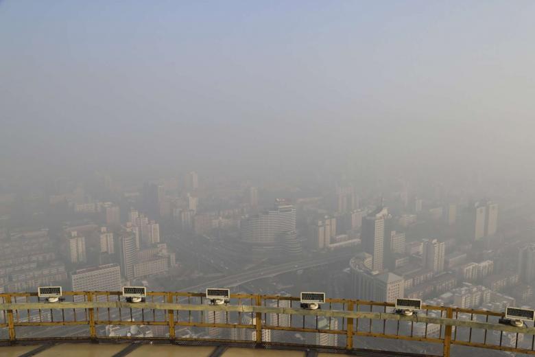 Beijing raises pollution alert to the 2nd-highest level of 'hazardous ...