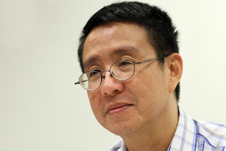 Blogger Alex Au loses appeal against conviction for contempt of court ...