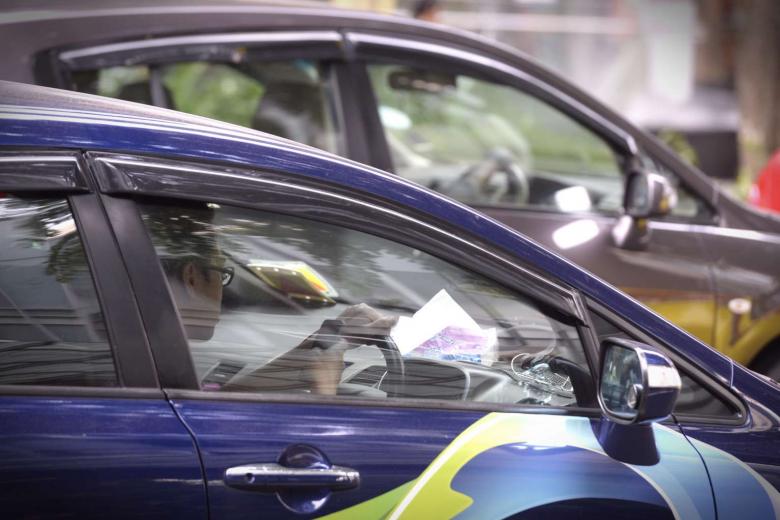 Motorists aware of dangerous road behaviour but many still speed and ...