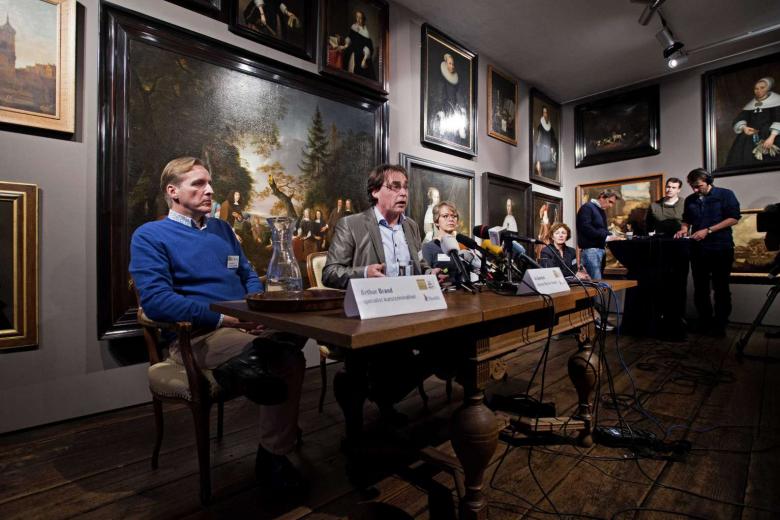 Stolen Dutch art found in Ukraine risks being sold illegally: Museum ...