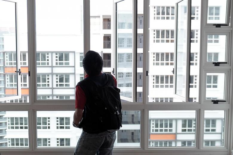 Cases of fallen windows down to 10-year low | The Straits Times