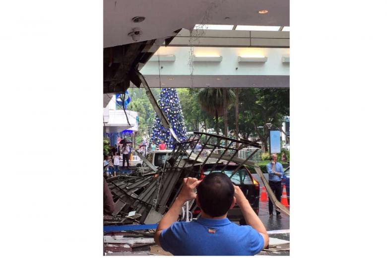 At least two taken to hospital after Hilton hotel driveway ceiling ...