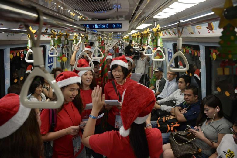 Take a Christmas-themed train ride this season on the East-West and ...