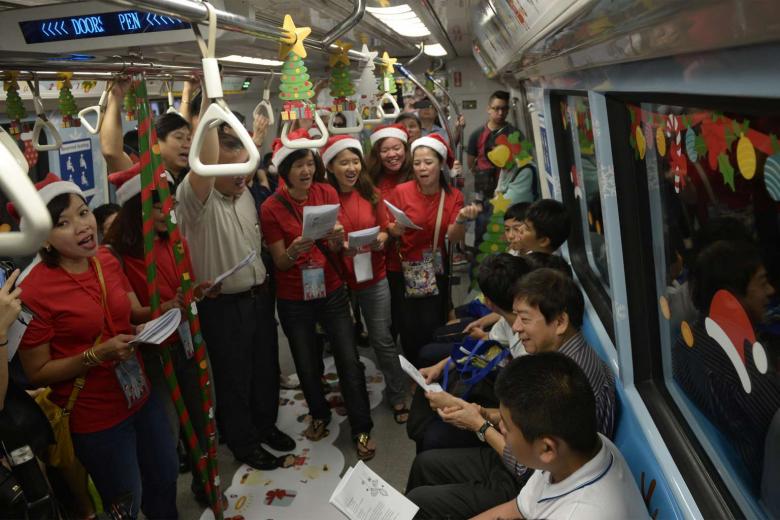Take a Christmas-themed train ride this season on the East-West and ...