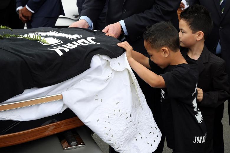 Rugby: All Black legend Jonah Lomu died nearly broke, trust set up for ...