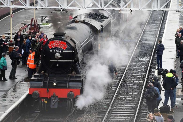 Full steam ahead as Flying Scotsman back on track after $8m restoration ...