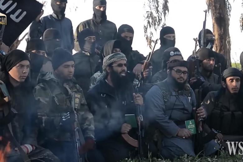 ISIS cuts militants' monthly salaries by half: Monitor | The Straits Times