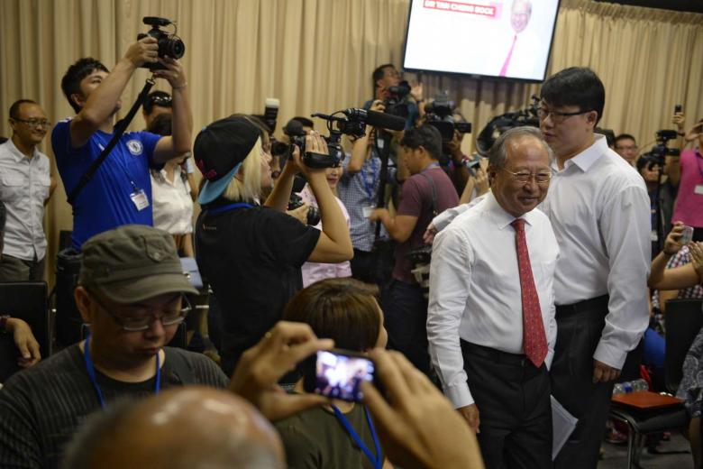 Tan Cheng Bock will make second bid for presidency | The Straits Times