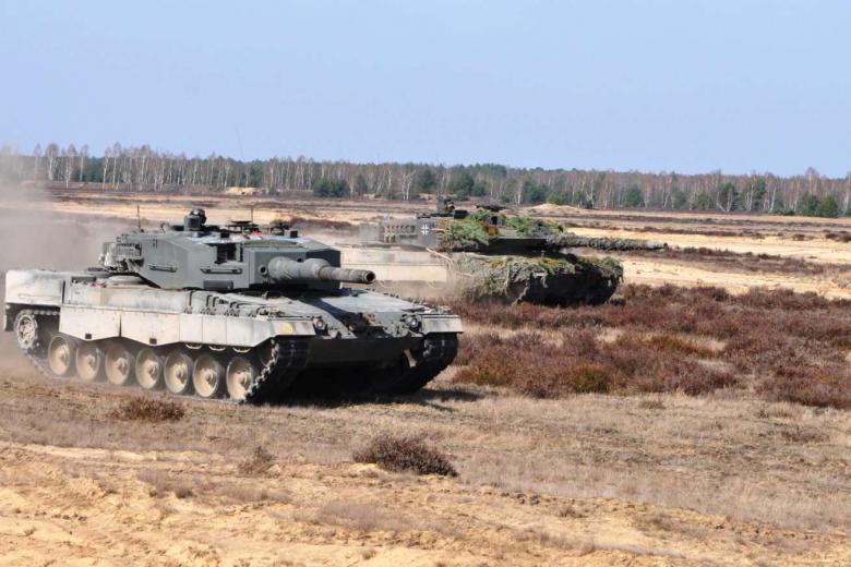 SAF armour troops complete bilateral live-firing exercise in Germany ...