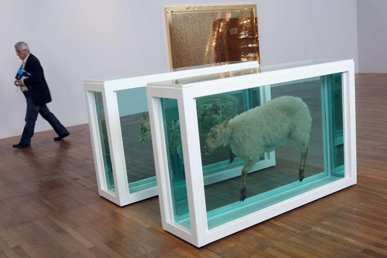 Damien Hirst works leaked formaldehyde gas: study | The Straits Times