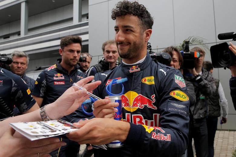Formula 1: New ticket package allows Red Bull fans at Singapore race to ...