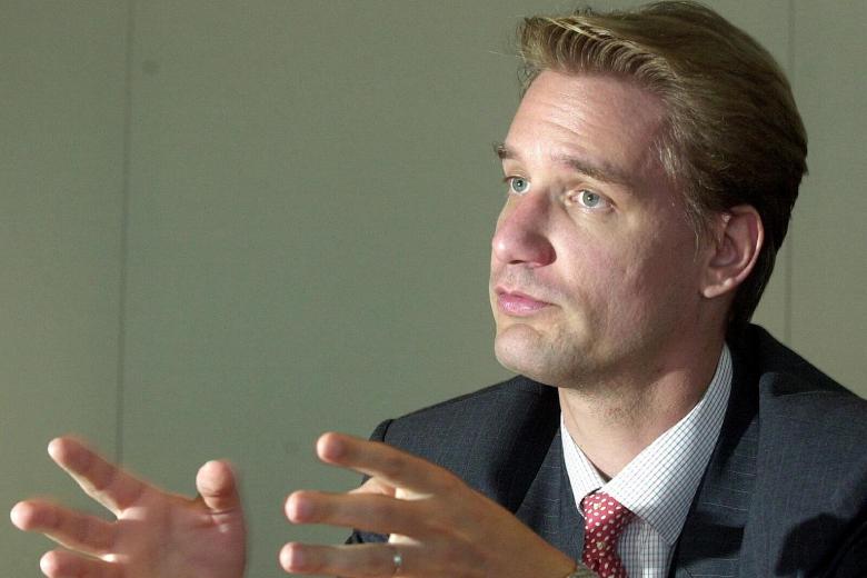 Goldman's Leissner said to get money from ex-1MDB employee | The ...