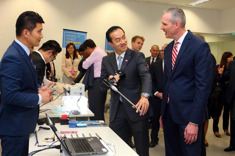 Singapore pairs up with foreign medical tech giant in fight against ...