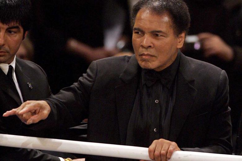 Boxing: Muhammad Ali in hospital with respiratory problem - spokesman ...