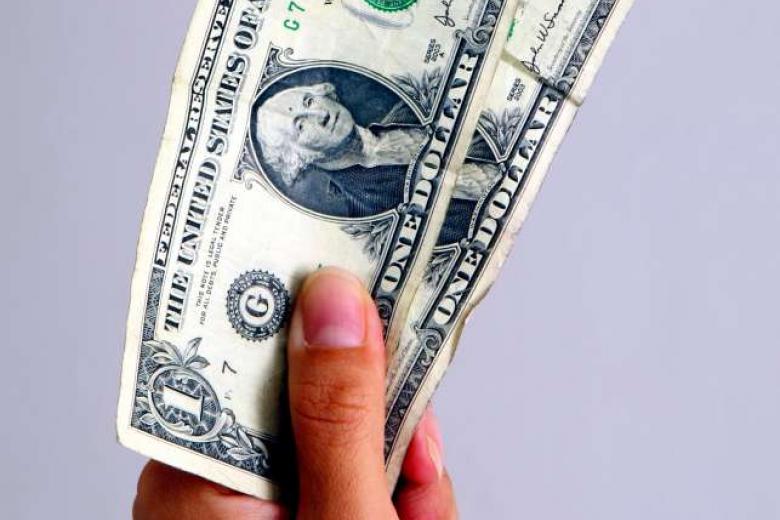 One per cent of world's population holds almost half its wealth: Report ...