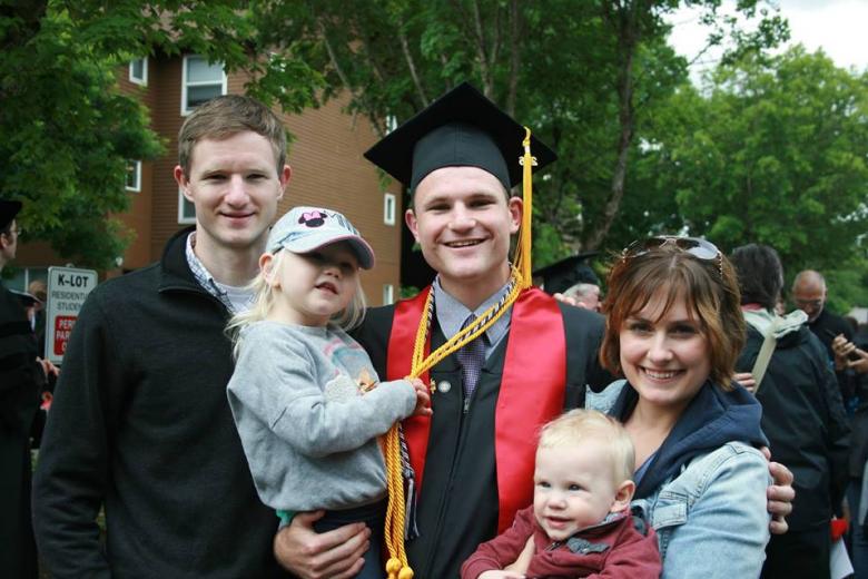 Visitor at Yellowstone National Park dies after falling into acidic hot ...