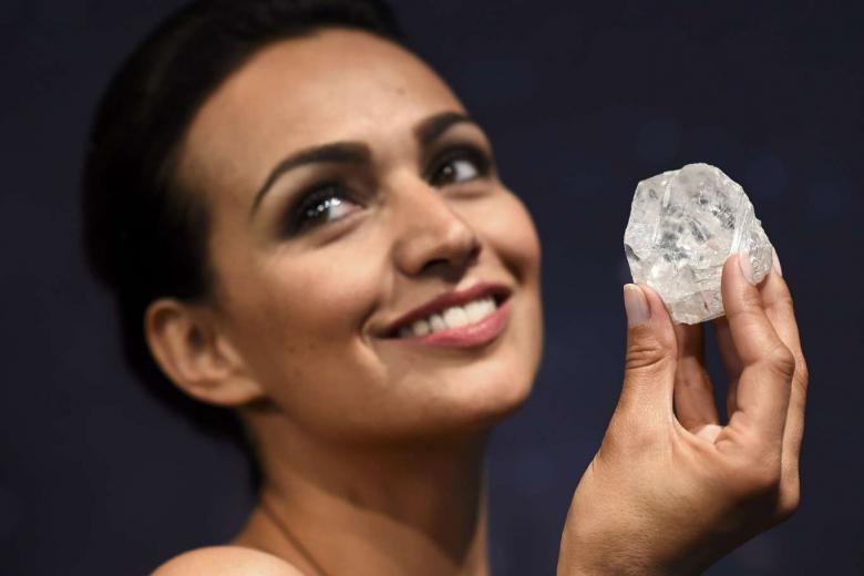 World's largest uncut diamond fails to sell in London | The Straits Times