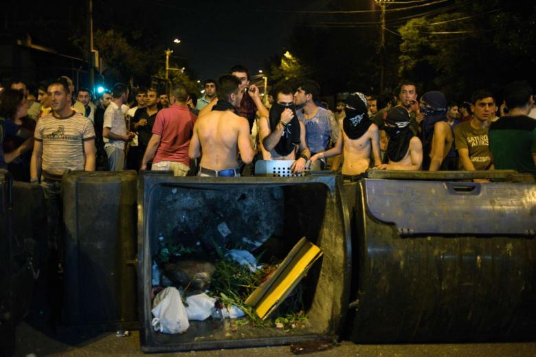 Armenian president calls on hostage-takers to surrender | The Straits Times