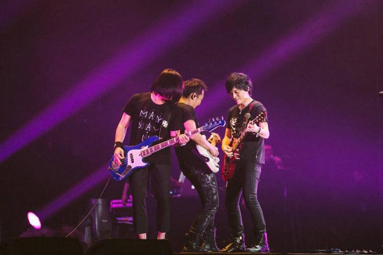 Concert review: Mayday rock it for three hours, Ashin's vocals in top ...
