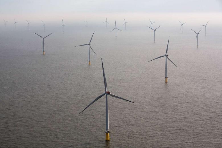 Britain backs expansion of world's largest wind farm | The Straits Times