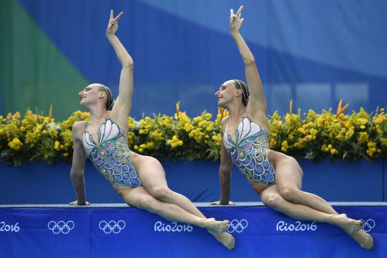 Olympics: Synchronised Russian 'mermaids' swim their way to gold again ...