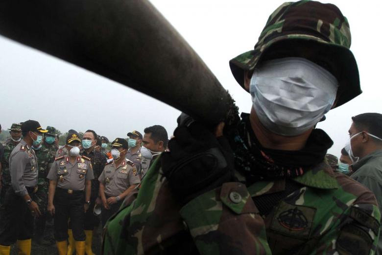 Indonesia dispatches nearly 5,000 firefighters to Kalimantan, after ...