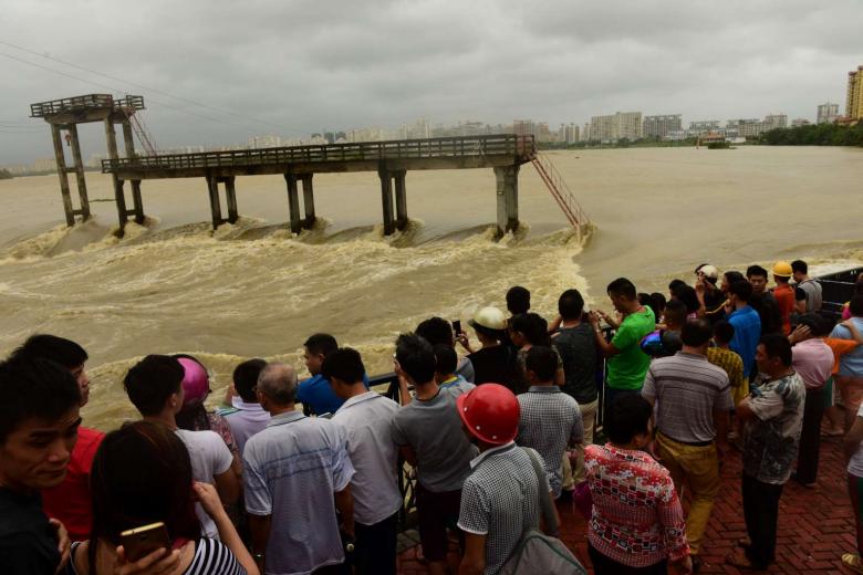 China's Hainan island evacuates nearly half a million people as Typhoon ...