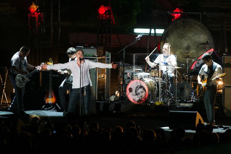 Concert review: Morrissey's concert spirals into heavy themes and ...