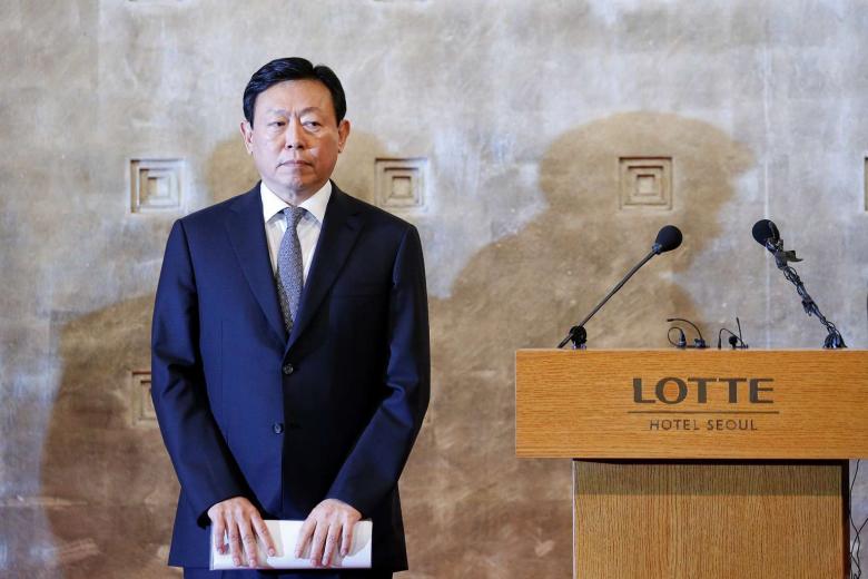 Lotte Group chairman reportedly facing prosecutor questioning over ...