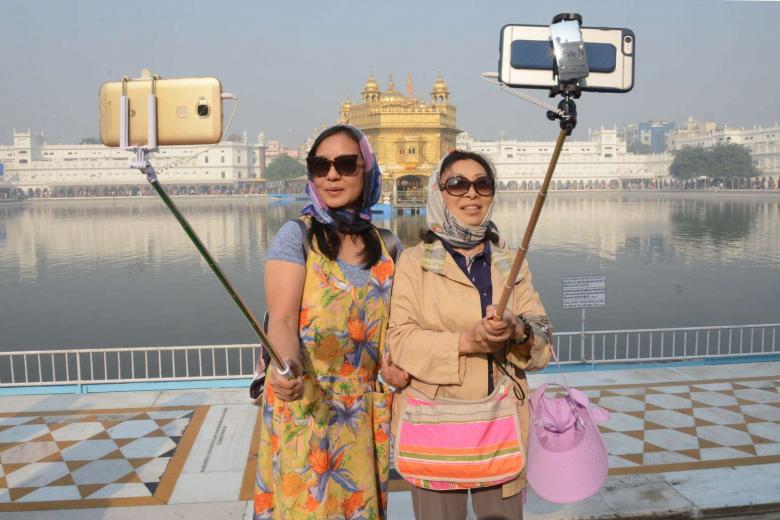 The killfie: More selfie-related deaths in India than the rest of the ...