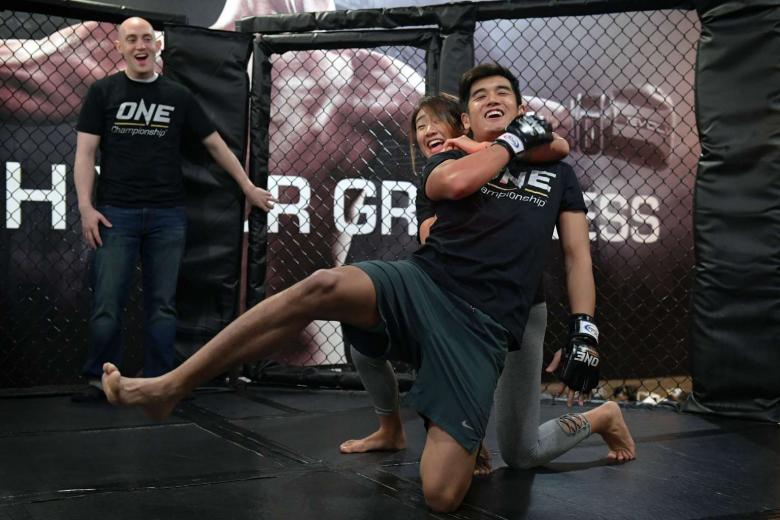 Nathan Hartono gets schooled in mixed martial arts | The Straits Times