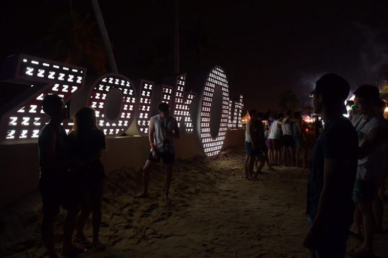 Zoukout takes over Sentosa's Siloso Beach for dusk to dawn dance party ...
