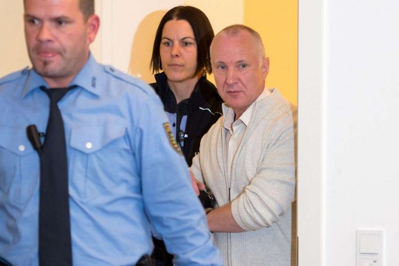 German ex-cop in cannibalism website killing convicted in retrial | The ...