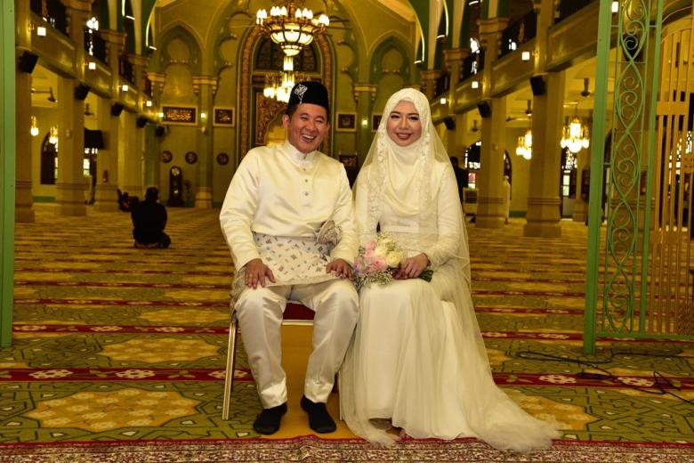 Parliamentary secretary Amrin Amin marries a family doctor | The Straits Times