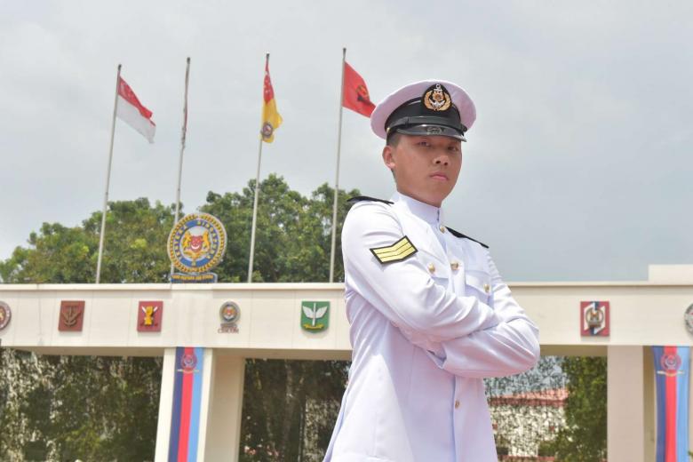 1,125 SAF servicemen and women graduate as specialists | The Straits Times