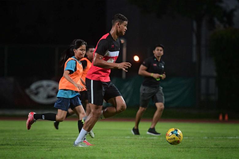 Irfan Fandi kicks off anti-drug advocacy through football match with ...