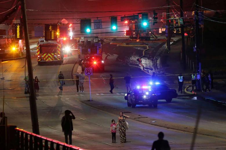 Fire collapses portion of interstate highway in Atlanta | The Straits Times