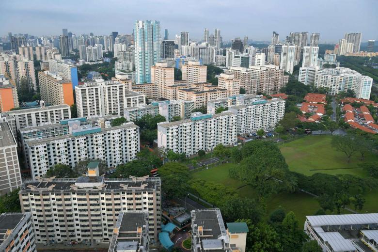 HDB resale prices fall by 0.6% in Q1 2017: Flash estimate | The Straits ...