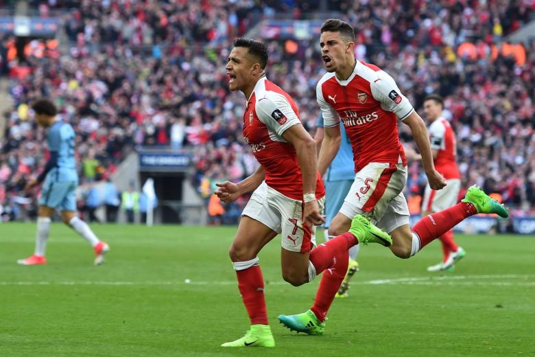 Football: Alexis Sanchez caps Arsenal fightback, sets Chelsea final ...
