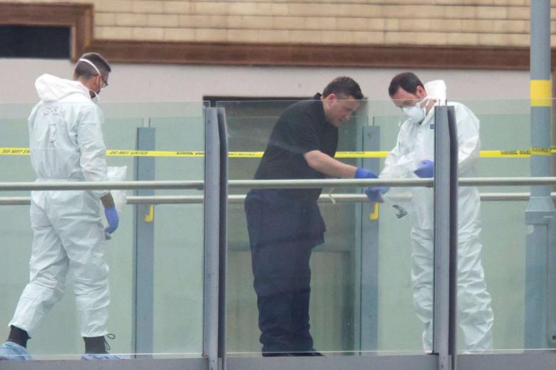 British police make 7th arrest in Manchester terror probe | The Straits ...