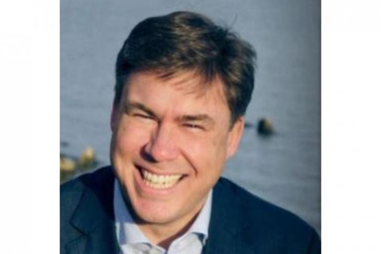 Departure of communications aide Mike Dubke could be first in Trump ...